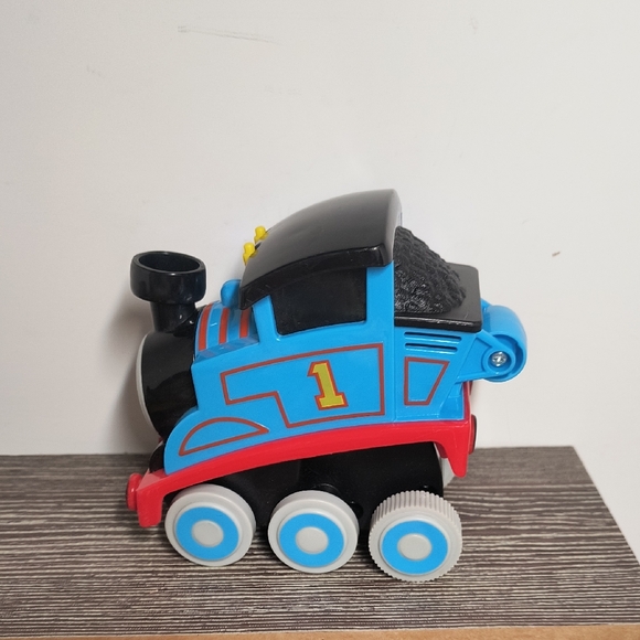 Thomas & Friends | Toys | Thomas Friends Press N Go Stunt Thomas Figure ...